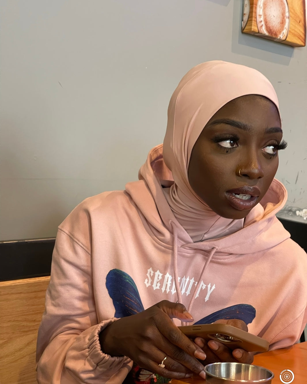 VEILSTREET – Veil Street